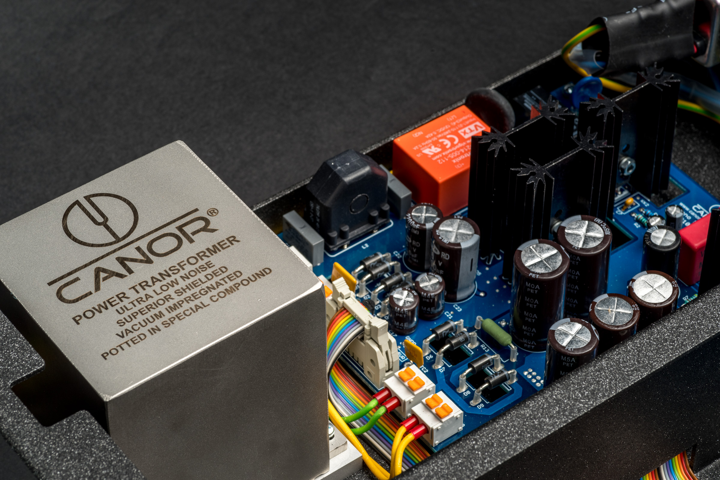 Canor Audio PH 2.10 Przedwzmacniacz gramofonowy, lampowy, MM/MC